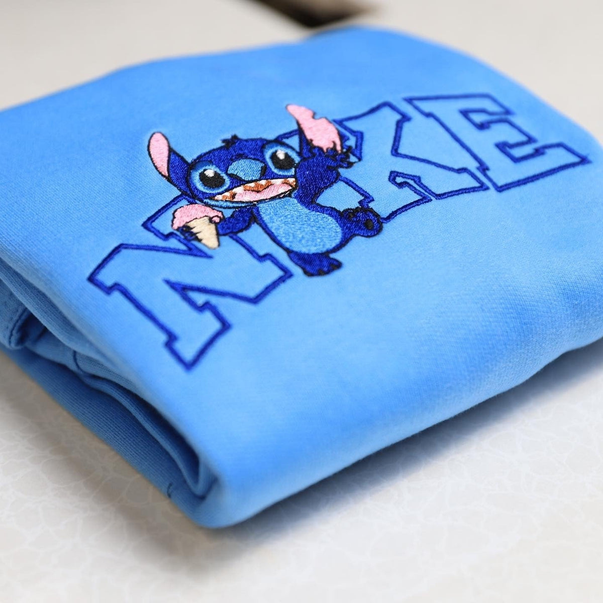 Haftowana Bluza/Koszulka «STITCH» zintegrowany w logo – HaftX